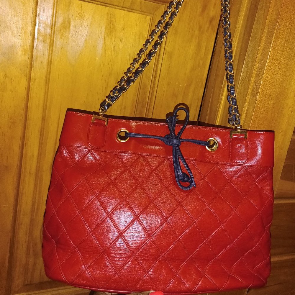 Chanel Vintage Classic Tote Bag In Red Leather With G… - Gem
